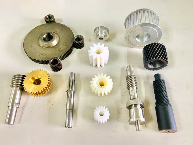 Spline Shaft Hobbing Machine: Keyways, Pinion, & Bevel Gears