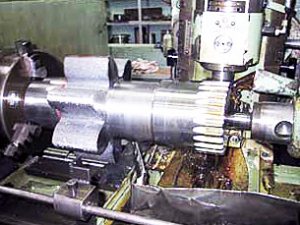 Spline Shaft Hobbing Machine: Keyways, Pinion, & Bevel Gears