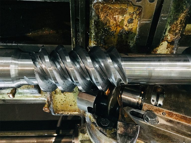 Spline Shaft Hobbing Machine: Keyways, Pinion, & Bevel Gears